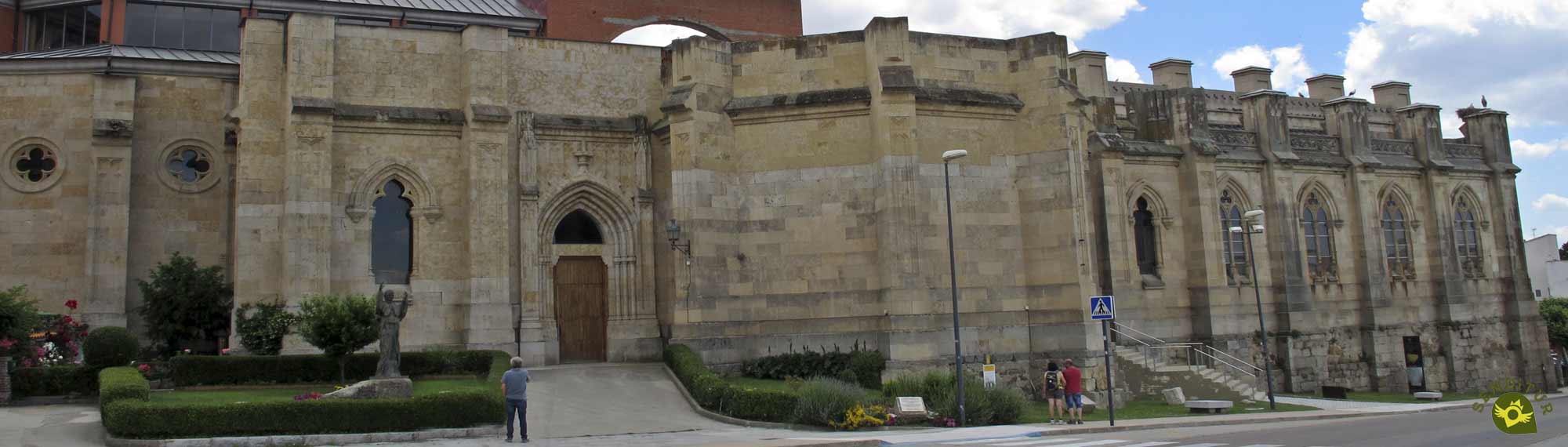 What to visit in Alba de Tormes, Salamanca | Senditur.com Paths, Routes ...